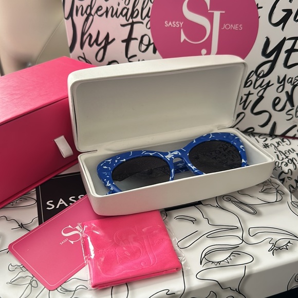 Sassy Jones | Accessories | Sassy Jones Olivia Sunglasses | Poshmark